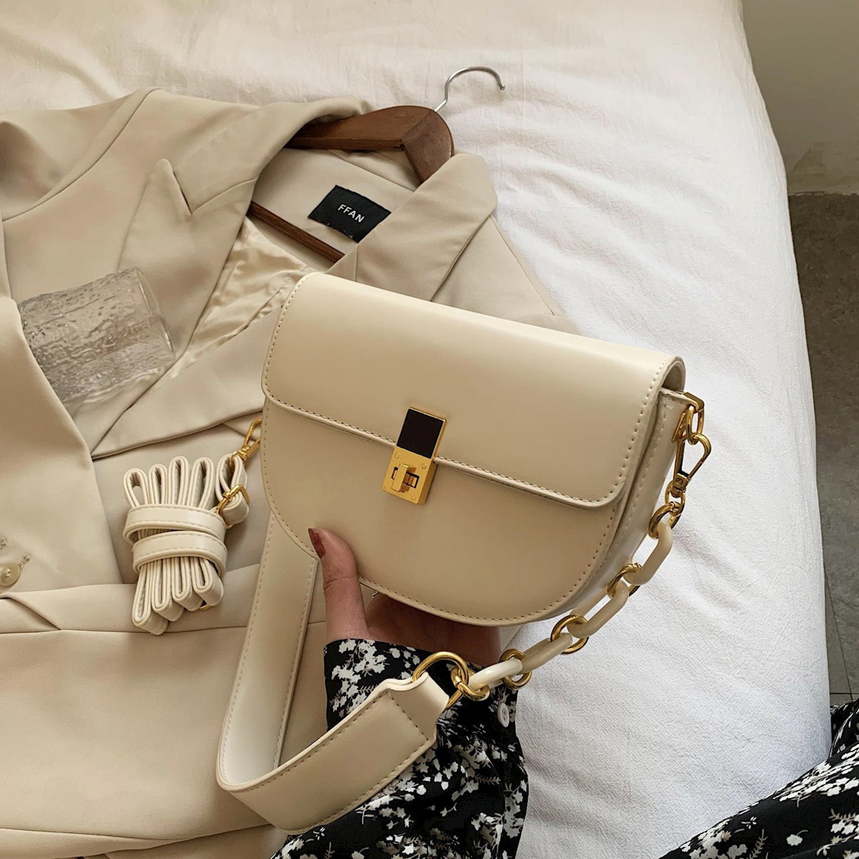 Женская сумка Tom Bag Baku B20 бежевая - купить в Баку. Цена, обзор ...